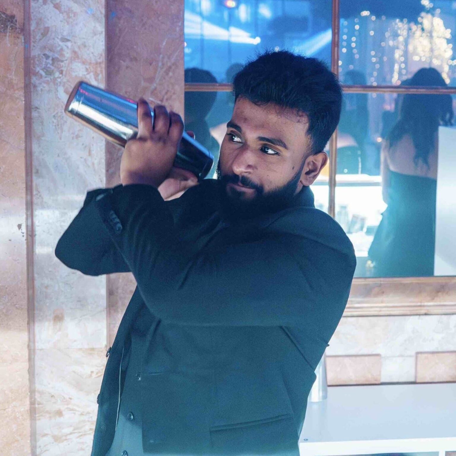 Bar à Cocktails & Atelier Créatifs pour Événements | Votre Barman